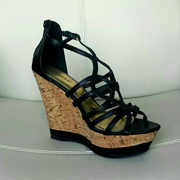 BAMBOO | Shoes | Black Wedges 8 2 High Heels Strappy Sexy Bamboo Design ...